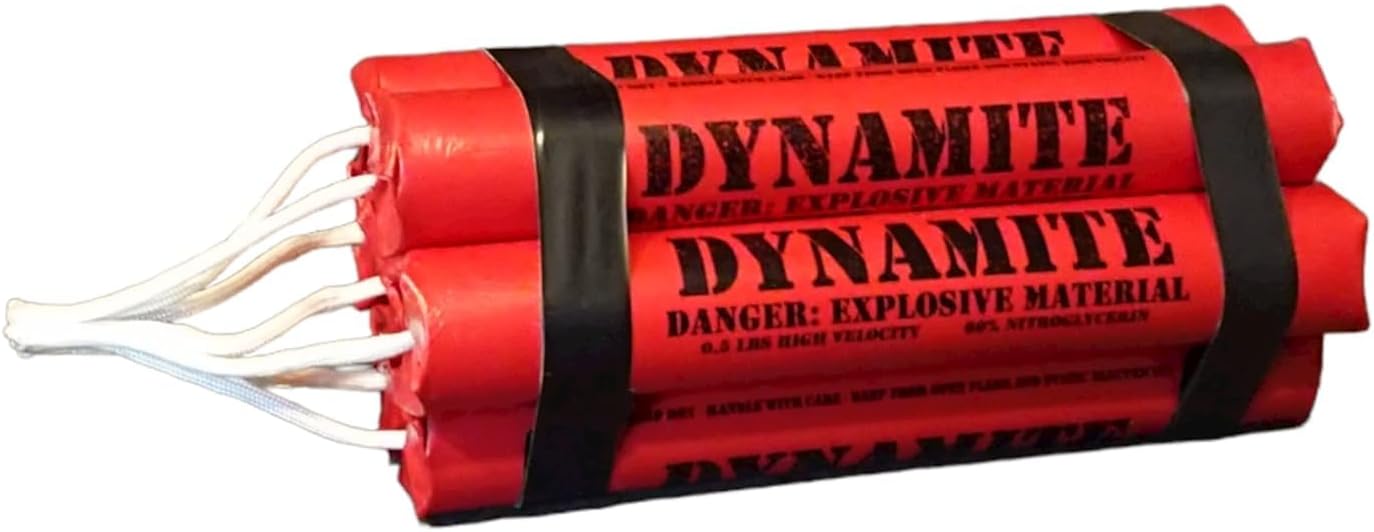 Amazon.com: Fake Toy Dynamite Replica Seven Stick Bundle - Life Sized ...