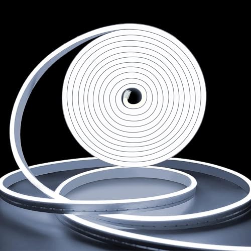 Strisce LED 220V: vantaggi e svantaggi per illuminare al meglio