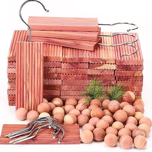 Amazon.com : Kigley 100 Pcs Cedar Blocks for Clothes Storage with Stainless Steel Hooks Wood ...