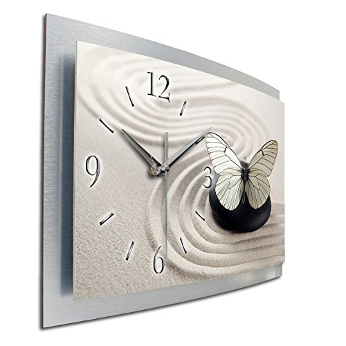 Wanduhr Mit Schmetterling