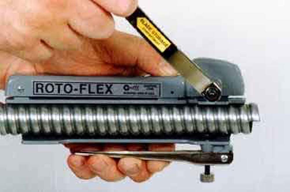 1/2" – 3/4" Roto-Flex Cutter,Wounded Warrior : Amazon.ca: Sports & Outdoors