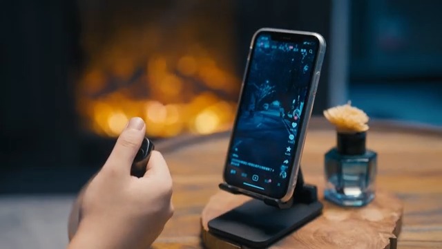 Amazon | TikTok 用ブルートゥース ページター・スクロールリング