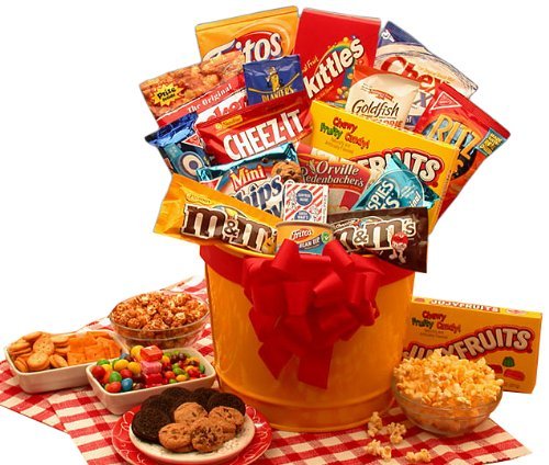 Amazon.com : Snack Heaven! Snack Gift Basket with Candy, Cookies, and ...