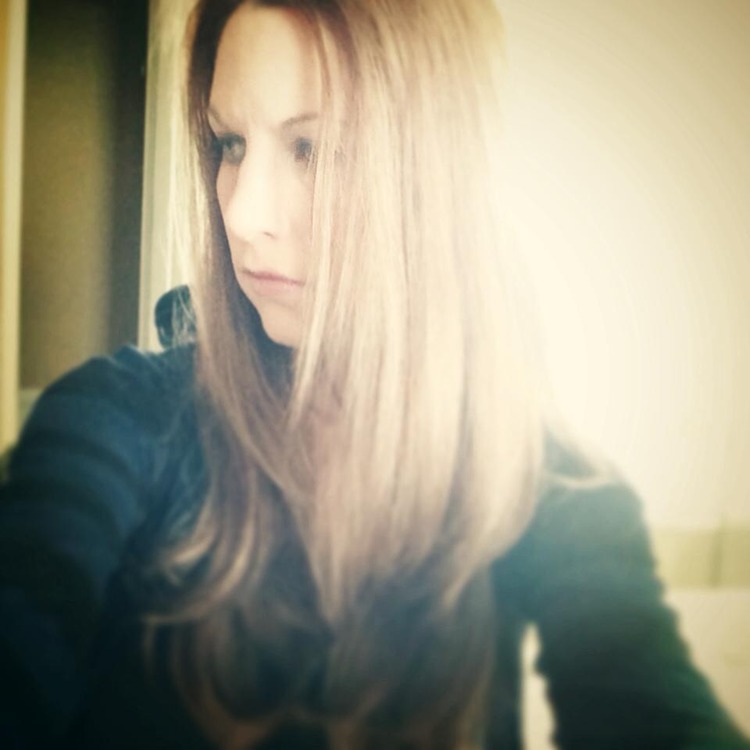 Amazon.com: Valerie King: books, biography, latest update