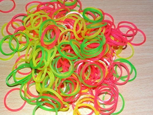 Gold & Gold Flourescent Rubber Band - Pack of 50 Grams : Amazon.in ...