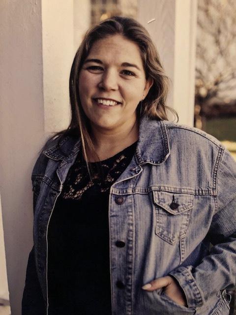 Amazon.com: Kristen Riecke: books, biography, latest update