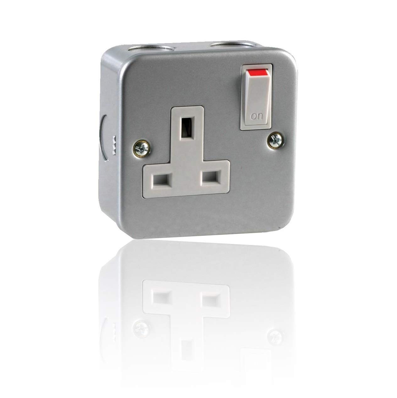 Buy Invero 1 Way Mains Metal Clad Switched Socket Outlet 13A Online at ...