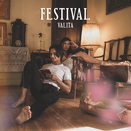 festival (Versión pop) von Valita bei Amazon Music - Amazon.de
