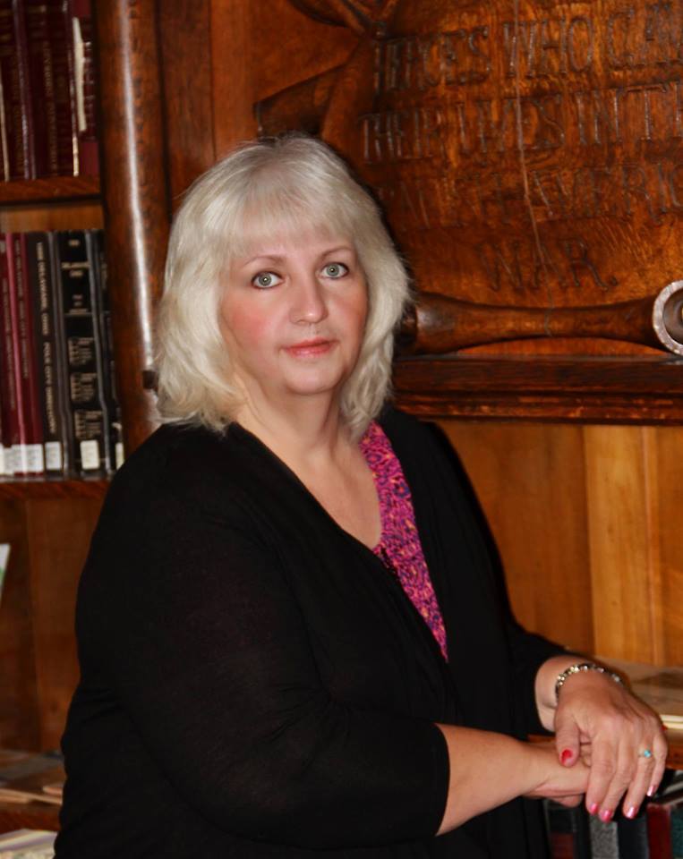 Amazon.com: Sandra Crum: books, biography, latest update