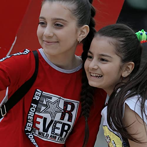 Amazon MusicでBella VS MillaのC Vitaminを再生する