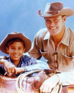 Amazon.com: THE RIFLEMAN 8X10 COLOR PHOTO: Prints: Photographs
