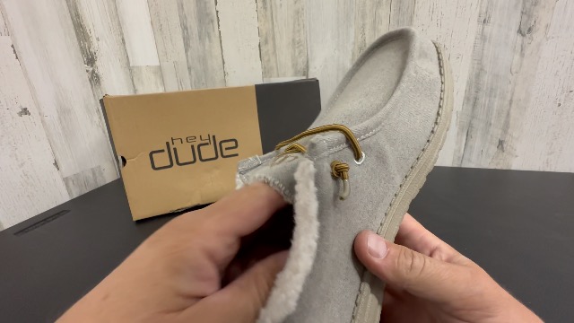 Watch Closer look at hey dude shoes mens on Amazon Live