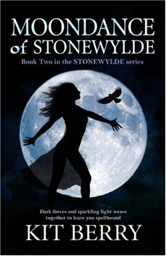 Buy Moondance of Stonewylde: Bk. 2 (Stonewylde Series) Book Online at ...