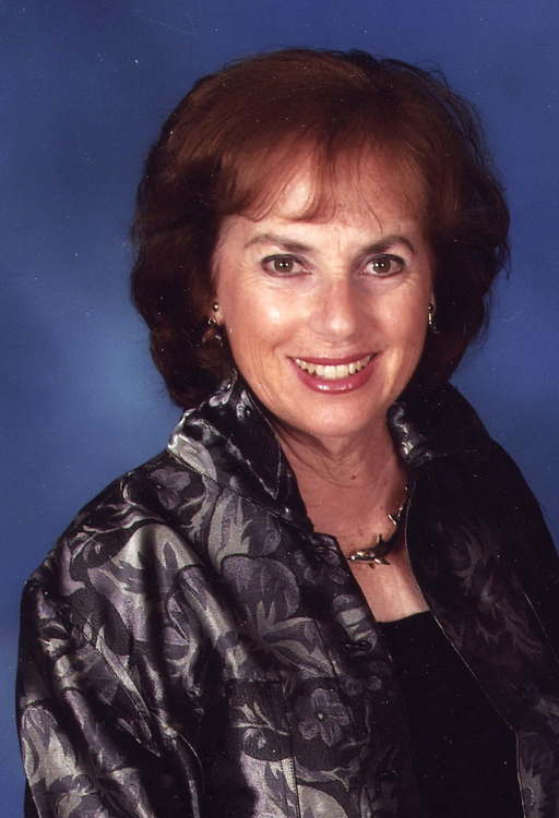 Amazon.com: Sandy Fox: books, biography, latest update