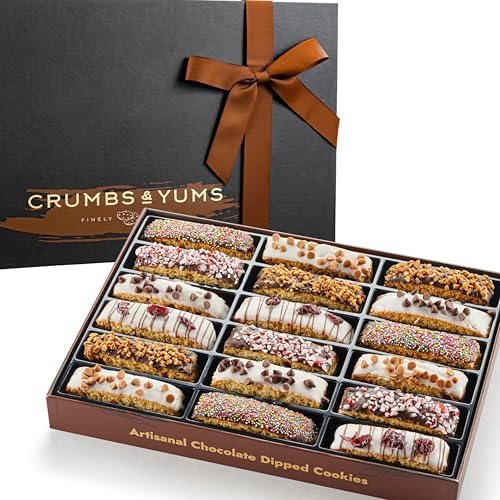 Amazon.com : Holiday Christmas Cookies Gift Basket - 18 Gourmet ...
