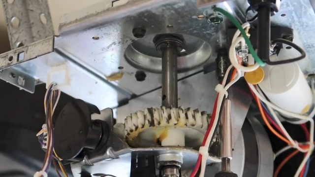 Watch Gear and Sprocket Kit 041C4220A on Amazon Live