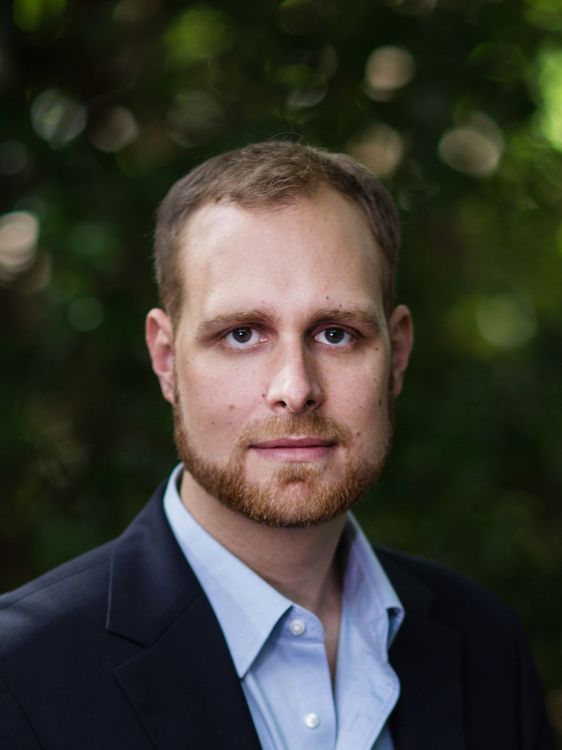 Amazon.com: Nicholas Kulish: books, biography, latest update