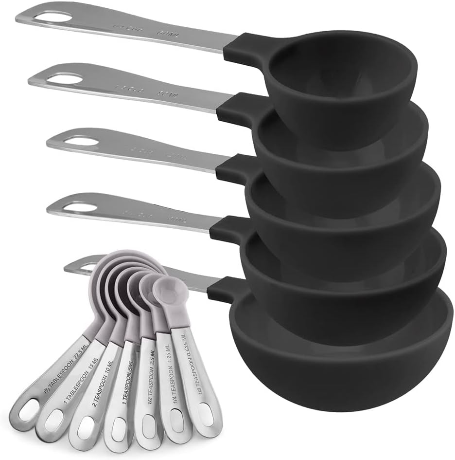 Amazon.com: COOK WITH COLOR Measuring Cups Set and Measuring Spoon Set ...