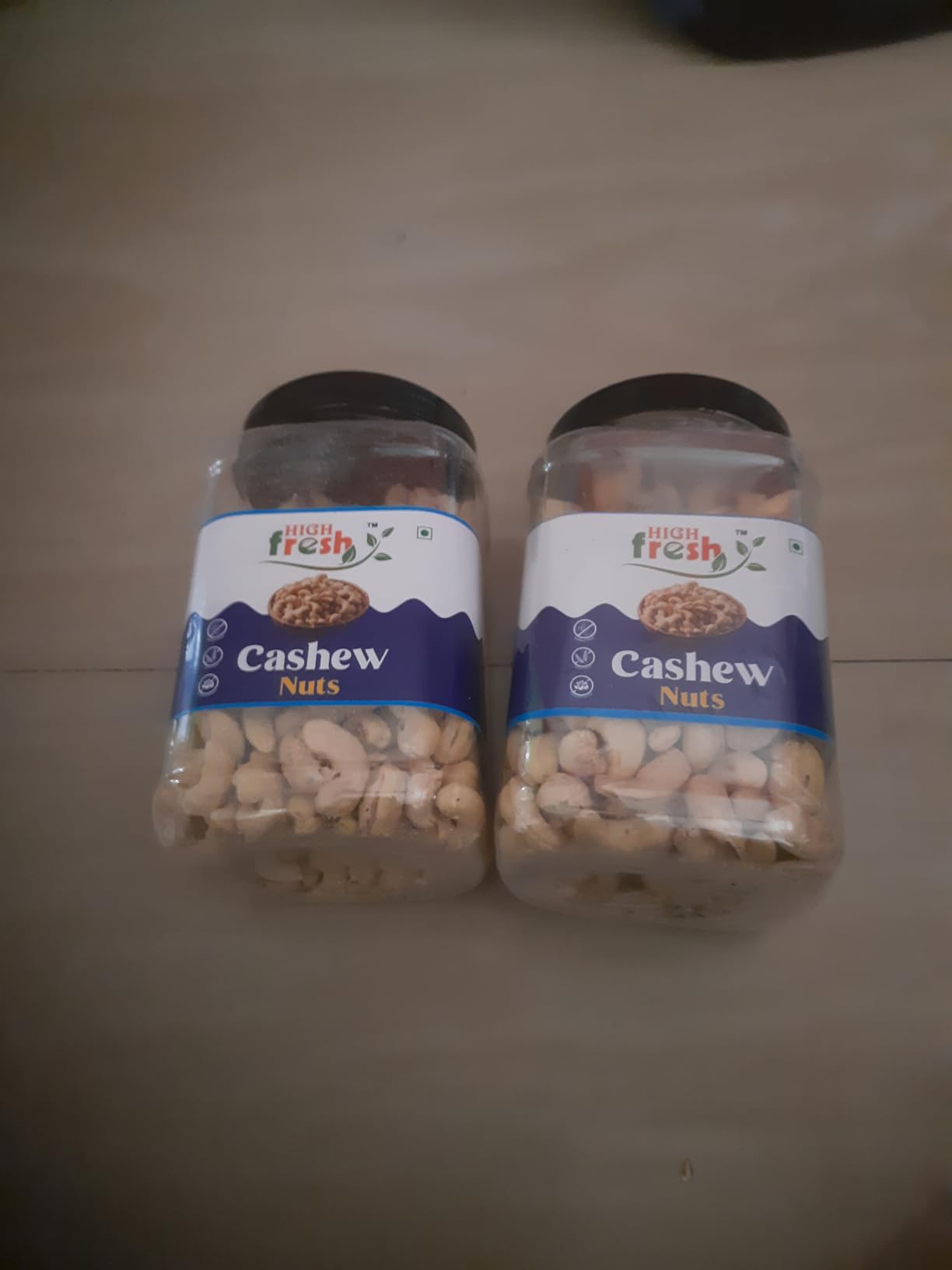 HighFresh Dry Fruits Whole Raw Cashew W-320 Grade 500gm Jar | Whole ...