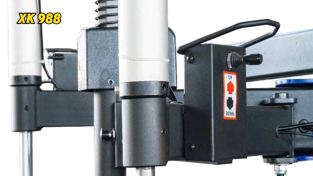 Watch XK New Model 988 Tire Changer Machine Wheel Combo 680 on Amazon Live