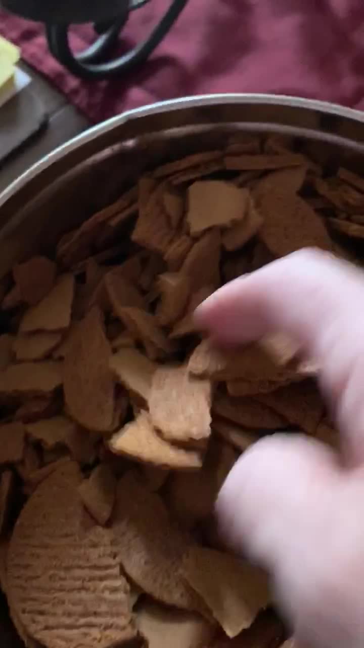 Watch Nyakers Gingerbread Snaps Cookie Tin, Finest Ginger Snaps ...