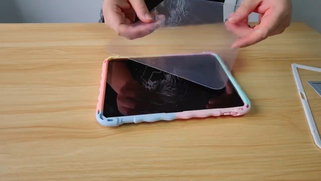 Watch how to installation ipad 10 case on Amazon Live