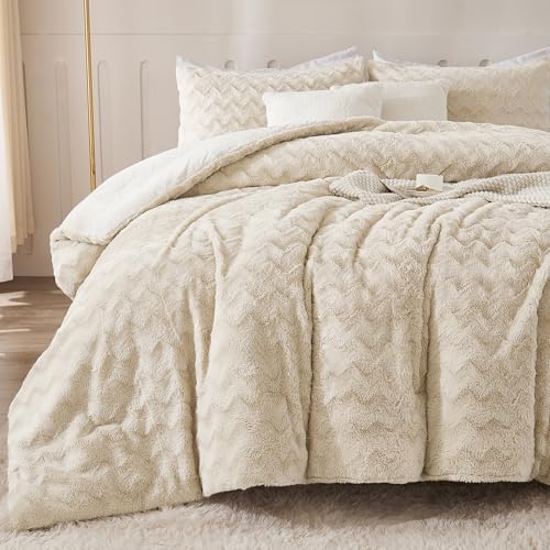 Amazon.com: Smoofy Fluffy Full Size Comforter Set 3 Pieces - Cream ...