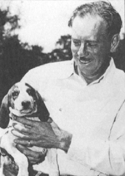 Old Yeller (HarperClassics): Gipson, Fred: 9780064403825: Amazon.com: Books