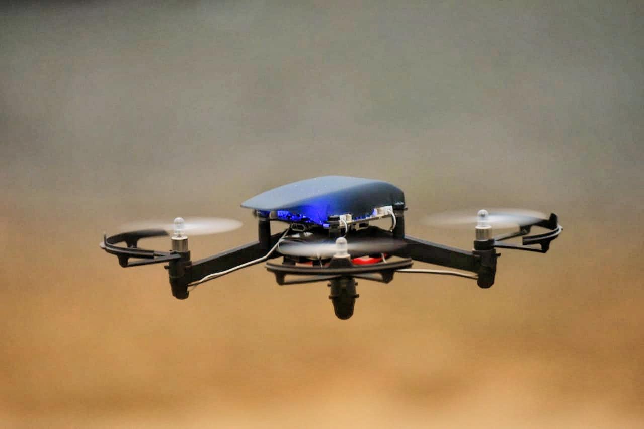 Drona Aviation Pluto X Nano Drone