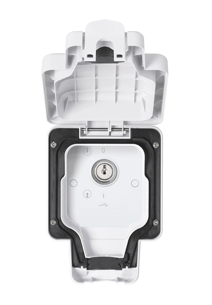 Buy MK Masterseal Plus K56425WHI 20 amp Key-Operated Switch Online at ...