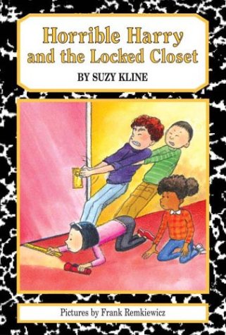 Horrible Harry and the Locked Closet: Kline, Suzy: 9780670059447 ...