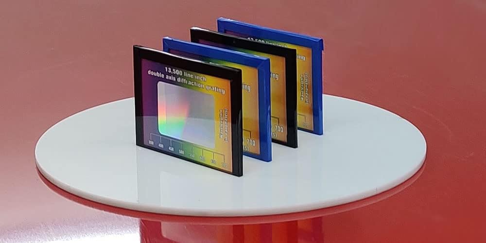 Diffraction Grating 13500 line/inch Double Axis : Amazon.in: Toys & Games