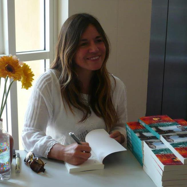 Amazon.co.jp: Hanabeth Luke: 本、バイオグラフィー、最新アップデート