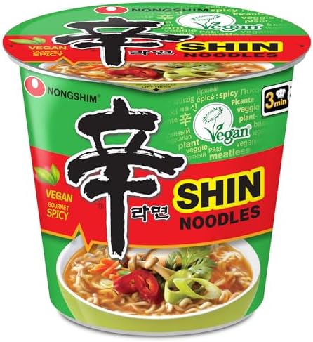 Amazon.com: Nongshim Ramen Noodles, Gourmet Instant Ramen, Premium ...