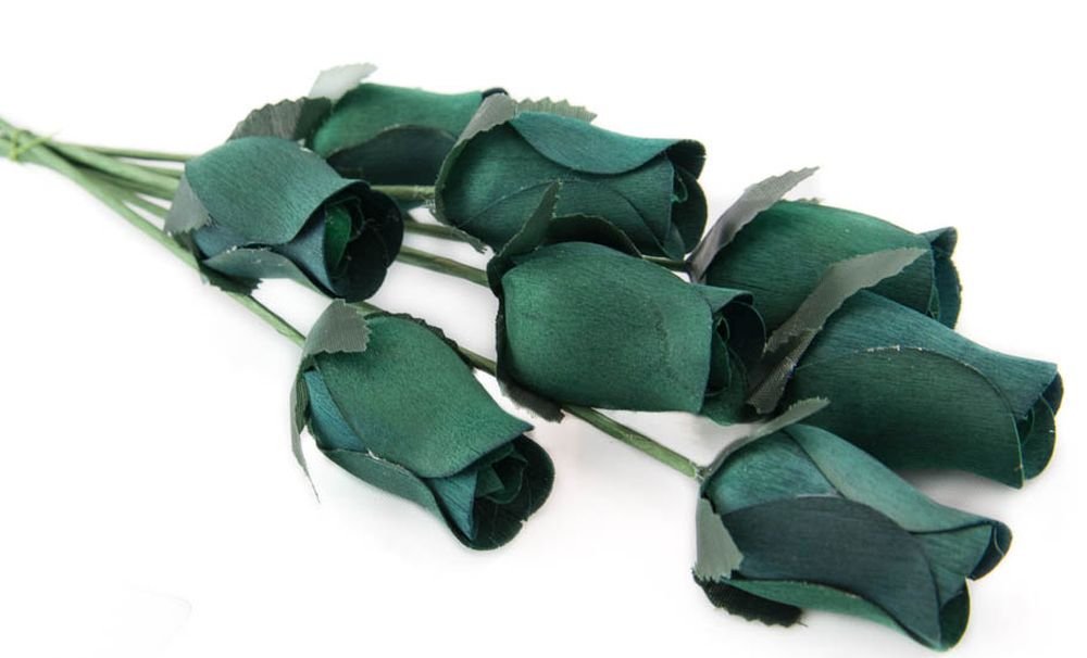 Amazon.com: Hunter Green Roses Bunch of 8 Closed Bud Wooden Roses for ...