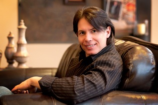 Amazon.com: Kurt Lee Hurley: books, biography, latest update