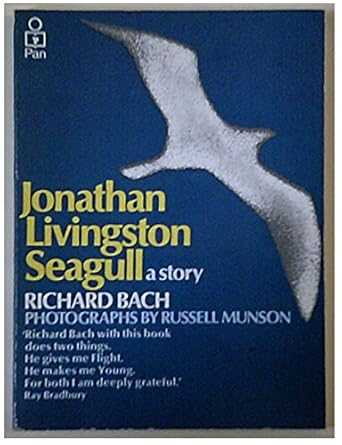 Amazon.co.jp: Jonathan Livingston Seagull: A Story : Bach, Richard ...