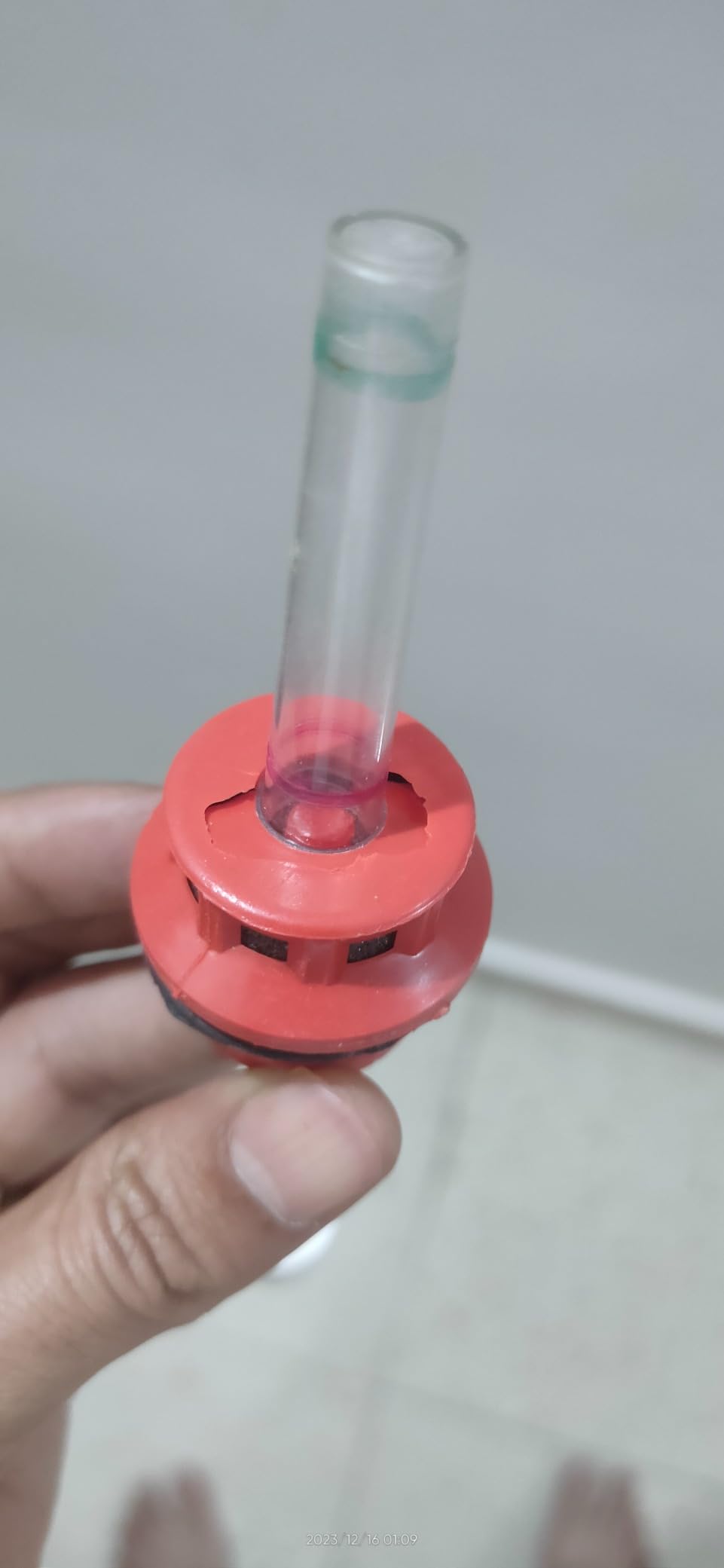 Inverter Battery Water Level Indicator (Red) : Amazon.in: Home & Kitchen