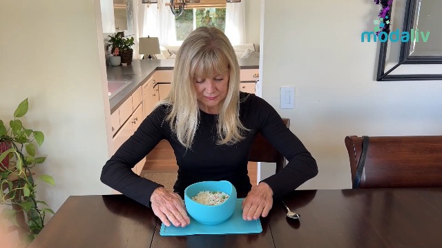 Watch Modaliv Scooper Bowl with Suction Base - Food Grade Adults on ...