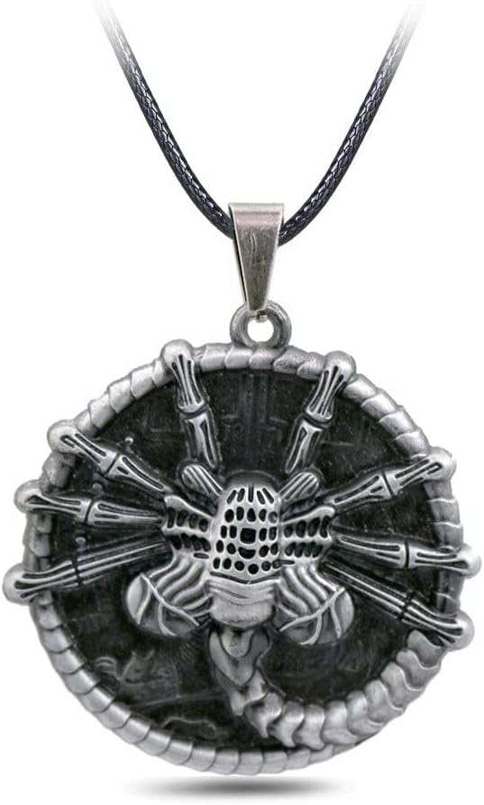 Amazon.com: Alien V Predator Necklace Facehugger Logo Pendant Rope ...