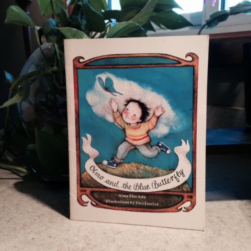 Olmo and the blue butterfly: Ada, Alma Flor: 9780026858021: Amazon.com ...