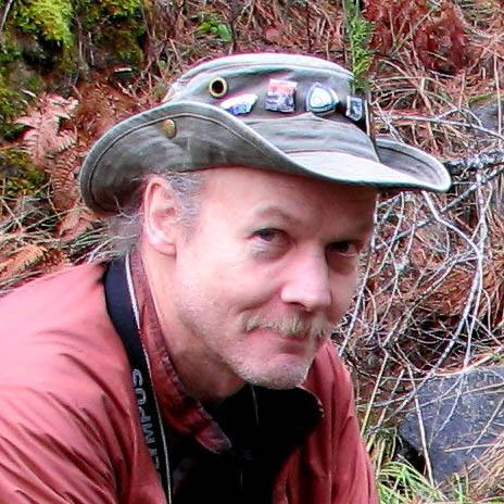 Amazon.com: Christopher J. Earle: books, biography, latest update