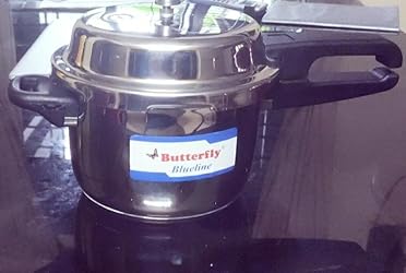Buy Butterfly Blue Line Stainless Steel Outer Lid Pressure Cooker, 5 ...