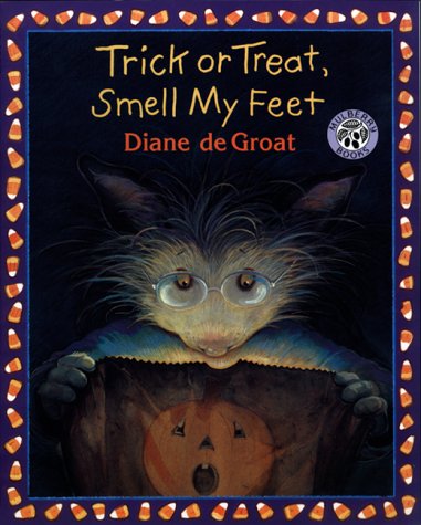 Trick or Treat, Smell My Feet (Mulberry Books): Degroat, Diane, Degroat ...