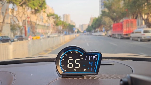 Watch SinoTrack Digital GPS Speedometer Larger Screen on Amazon Live