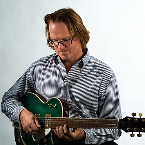 Play The Distance by Mark Burgess on Amazon Music