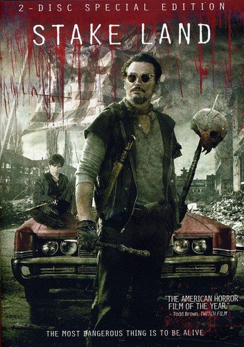 Amazon.com: Stake Land 2 Disc Special Edition : Connor Paolo, Nick ...