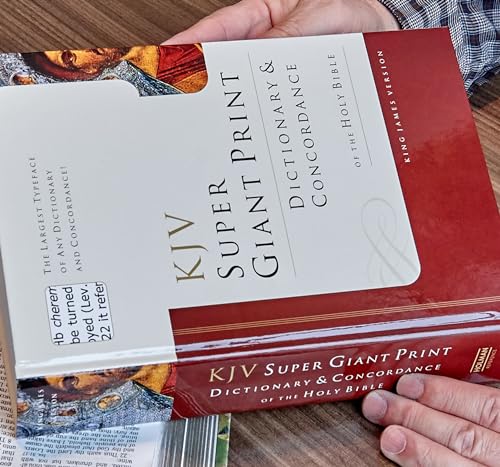 Snapklik.com : KJV Super Giant Print Dictionary & Concordance