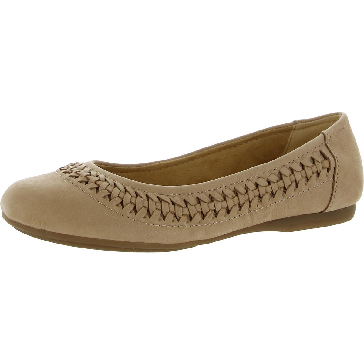 Amazon.com | Earth Women's Jett Ballet Flat | Flats