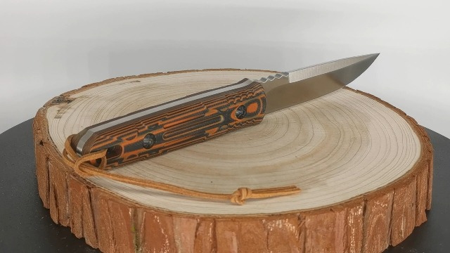 Watch Benkey Fixed Blade Hunting Knife Full Tang D2 5Cr on Amazon Live